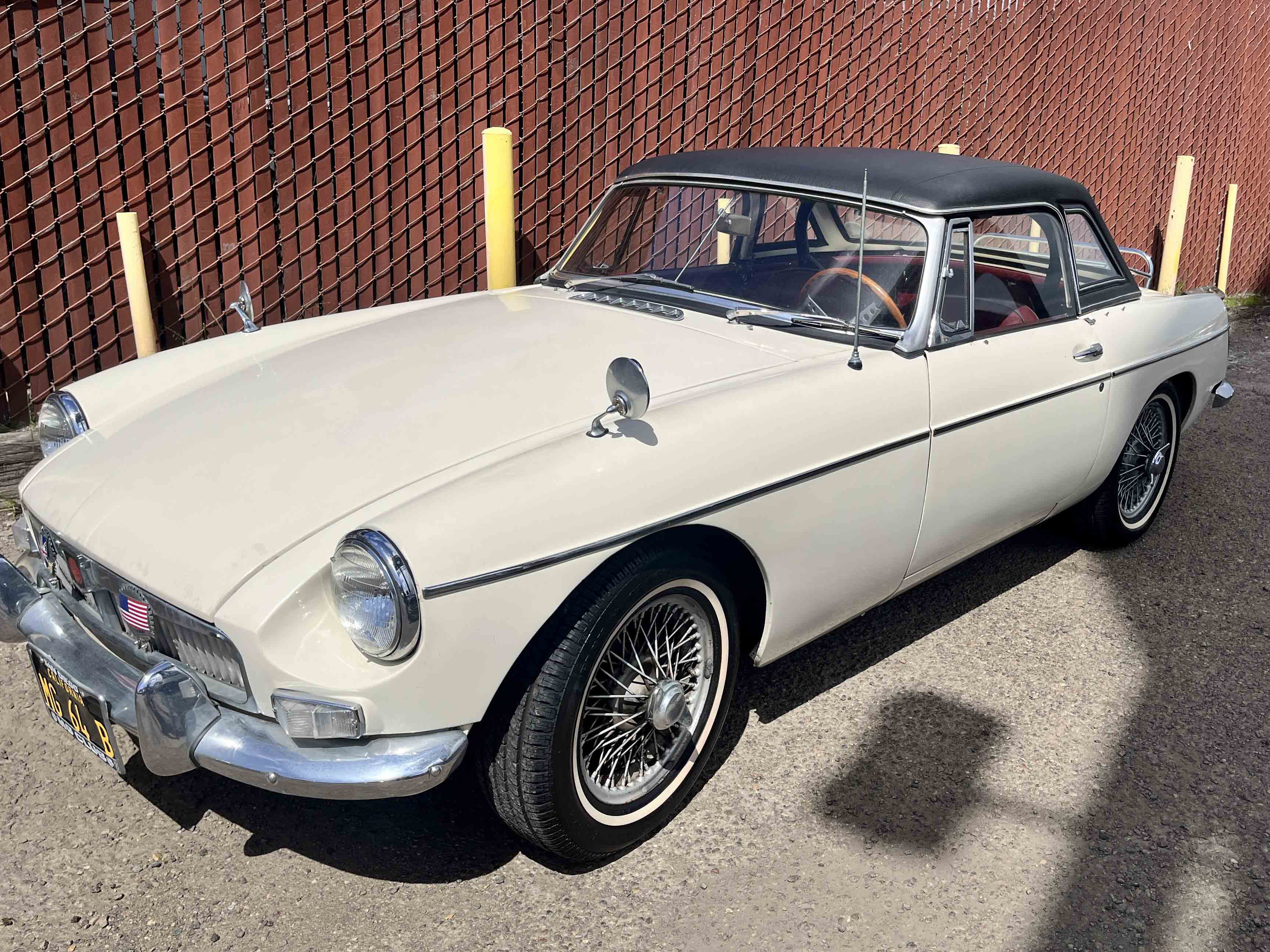 1964 MG MGB Mk I VIN 23596 | Hagerty Valuation Tools